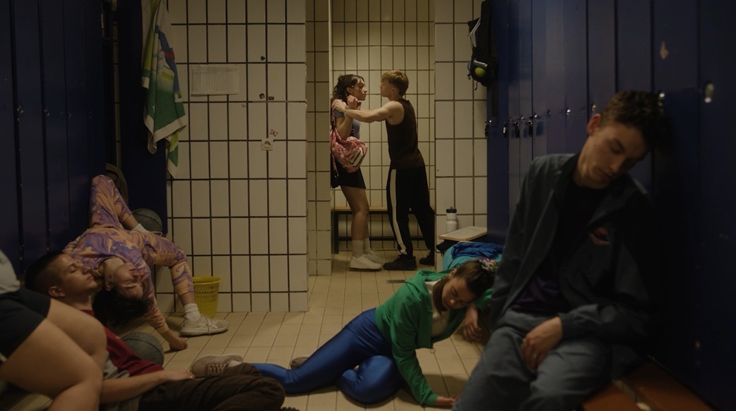 Stay Awake: Η καμπάνια της Στέγης για to Athens Pride | Athens Voice