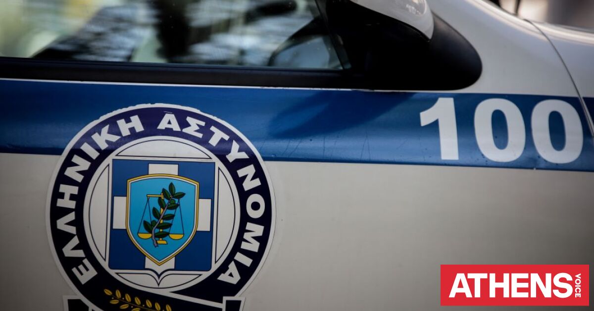 Μεσολόγγι: Μια γυναίκα σε έξαλλη κατάσταση έσπασε καφετέρια | Athens Voice