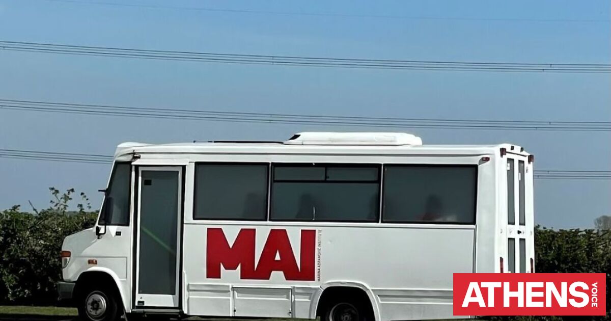 Νταβός: Η Μαρίνα Αμπράμοβιτς φέρνει το «THE BUS» και καλεί τους ηγέτες ...