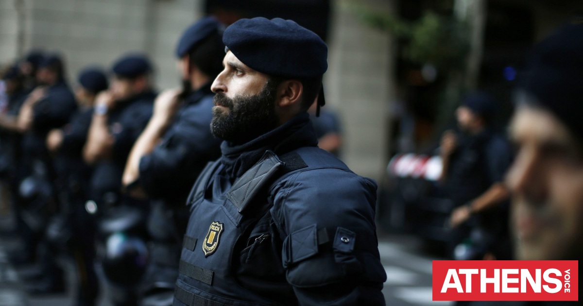Ισπανία: Οι αρχές θα αφαιρέσουν τα παράσημα από τους αστυνομικούς της ...