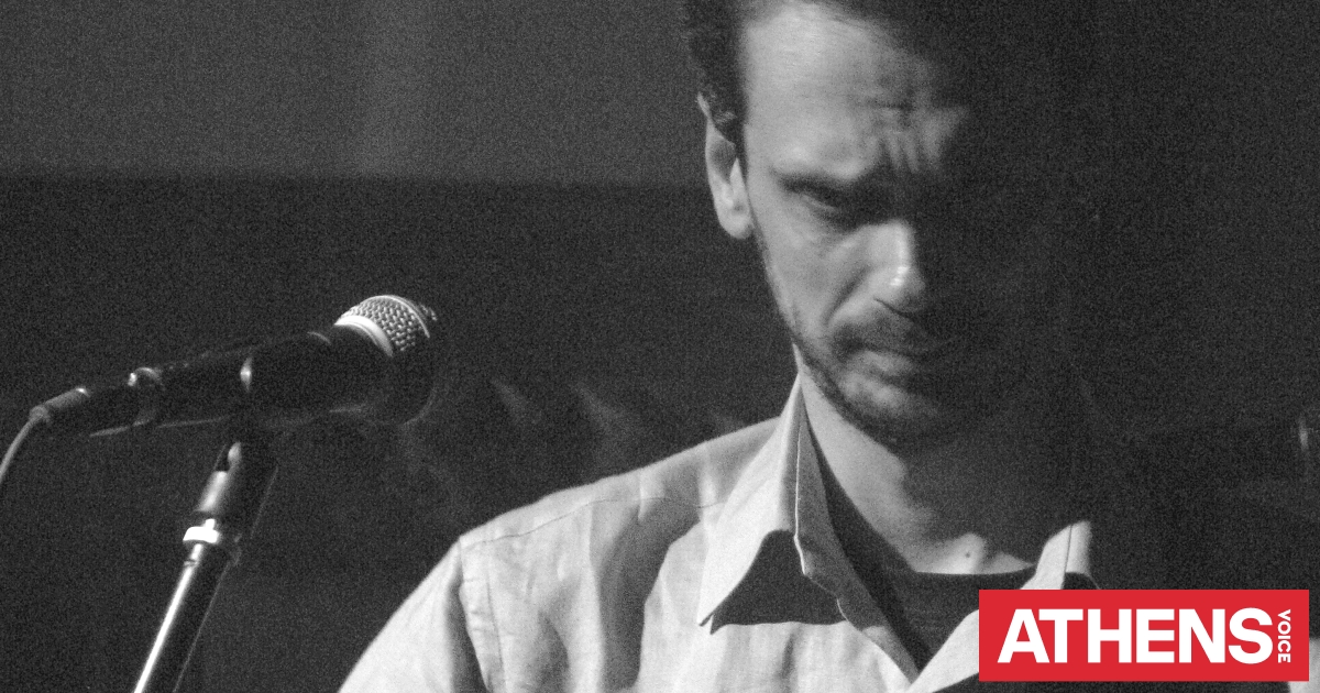 Τάσος Γιαννίκος στο Γυάλινο Up Stage | Athens Voice