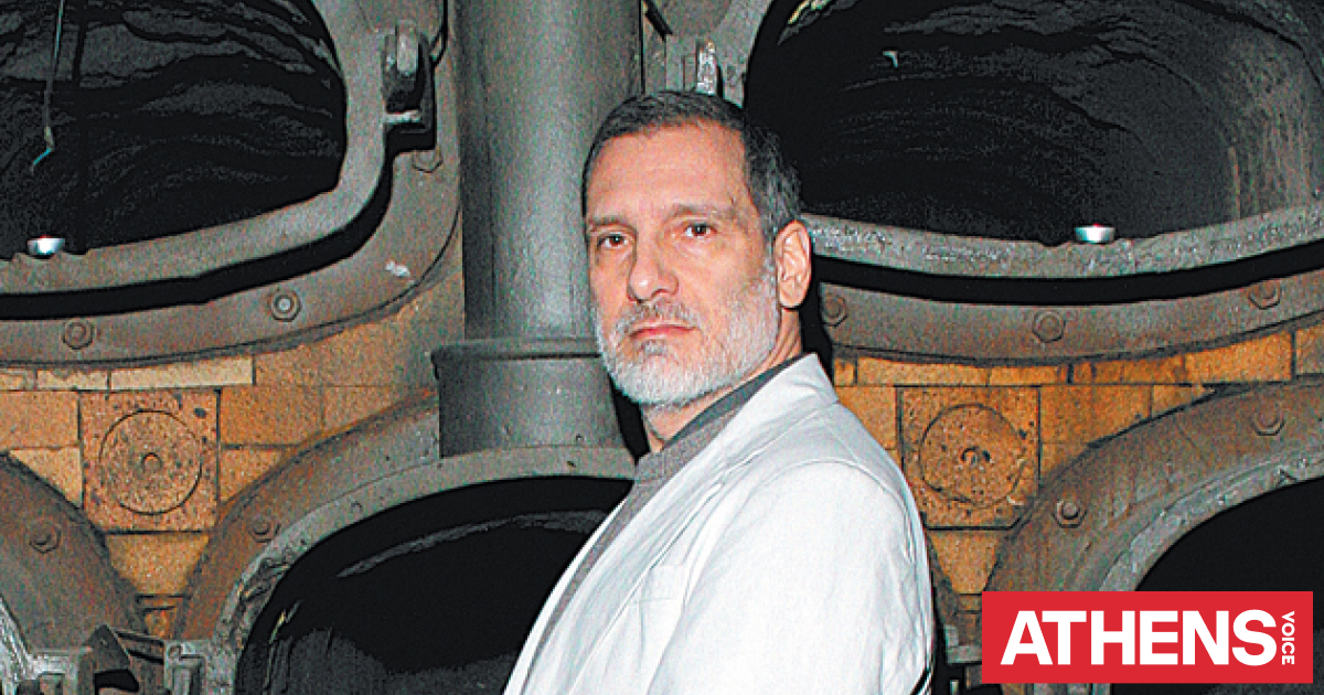 Oscar Chichoni | Athens Voice