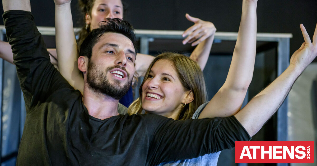 Δείτε πρώτοι backstage φωτογραφίες των C. for Circus | Athens Voice