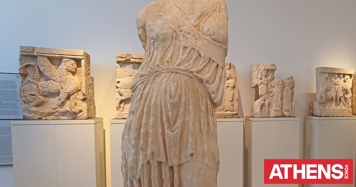 Άγαλμα της θεάς Αθηνάς από το Μουσείο Ακρόπολης στο Παλέρμο | Athens Voice