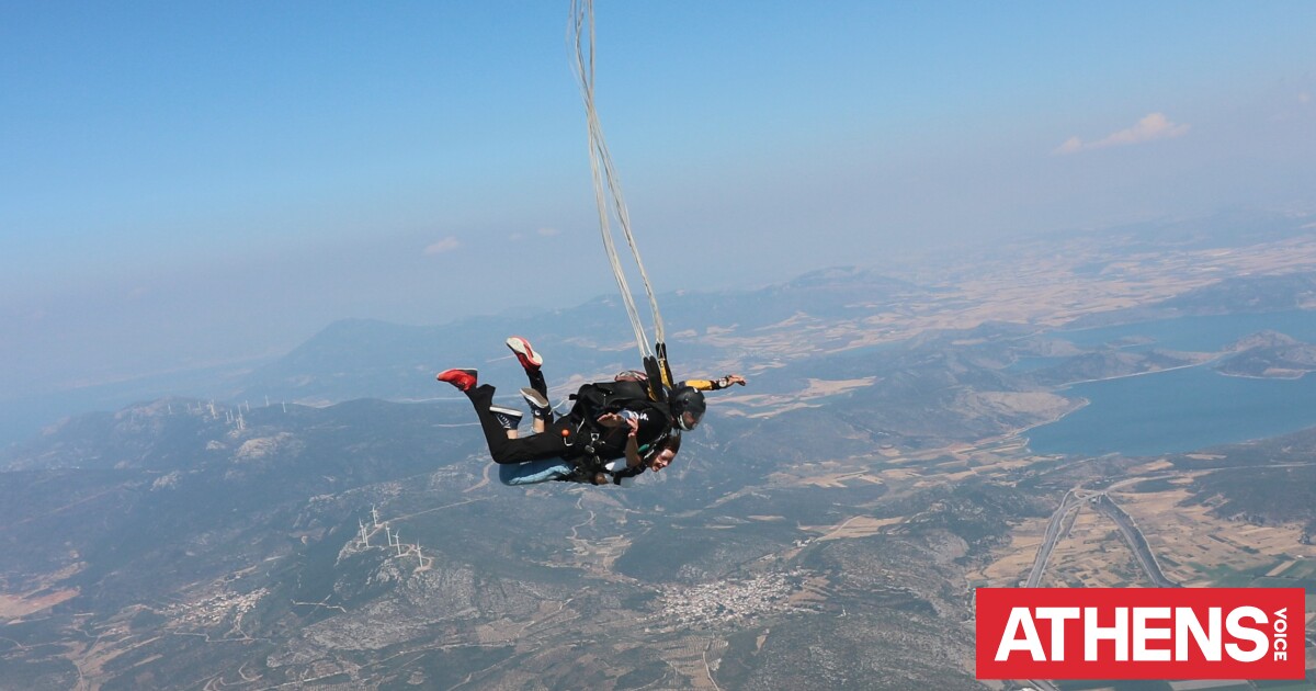 Skydiving: «Βουτιά» στο καλύτερο ηλιοβασίλεμα του αττικού ουρανού ...