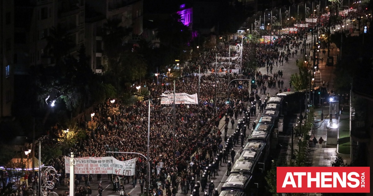 Η μεγάλη πορεία του Πολυτεχνείου σε εικόνες | Athens Voice