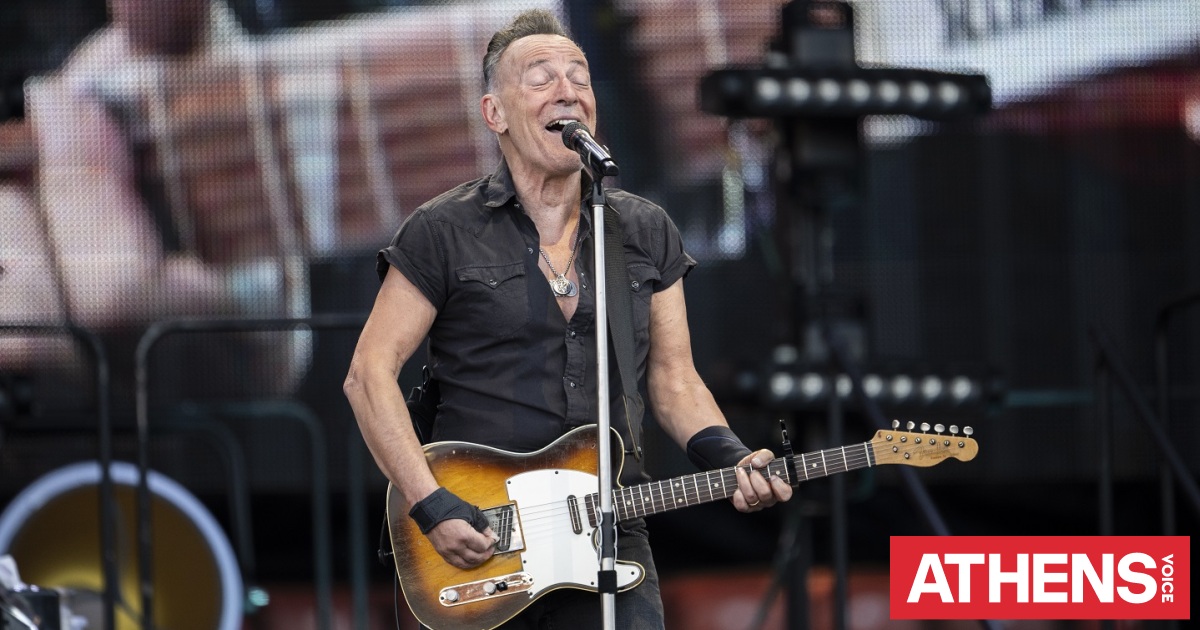 Μπρους Σπρίνγκστιν: Η αφιέρωση από σκηνής στον Ρόμπι Ρόμπερτσον ...