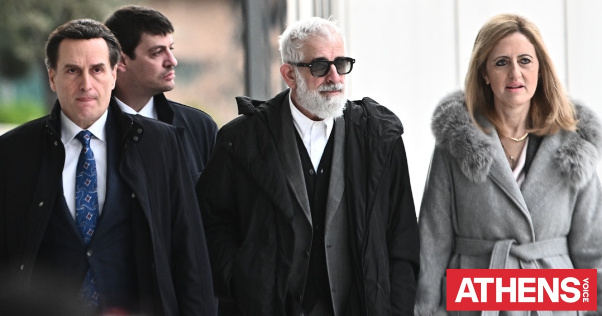 Ο Πέτρος Φιλιππίδης προσφεύγει στον Άρειο Πάγο μετά την καταδίκη για ...