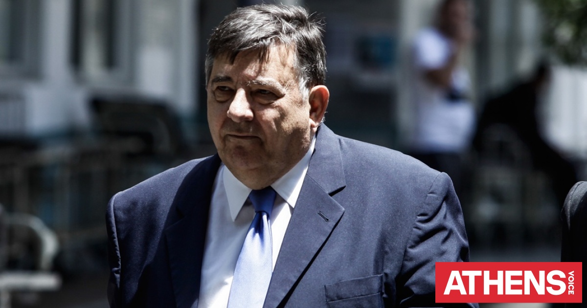 Καρατζαφέρης: Ο Μητσοτάκης πρέπει να στείλει ανθοδέσμη στον Τσίπρα ...