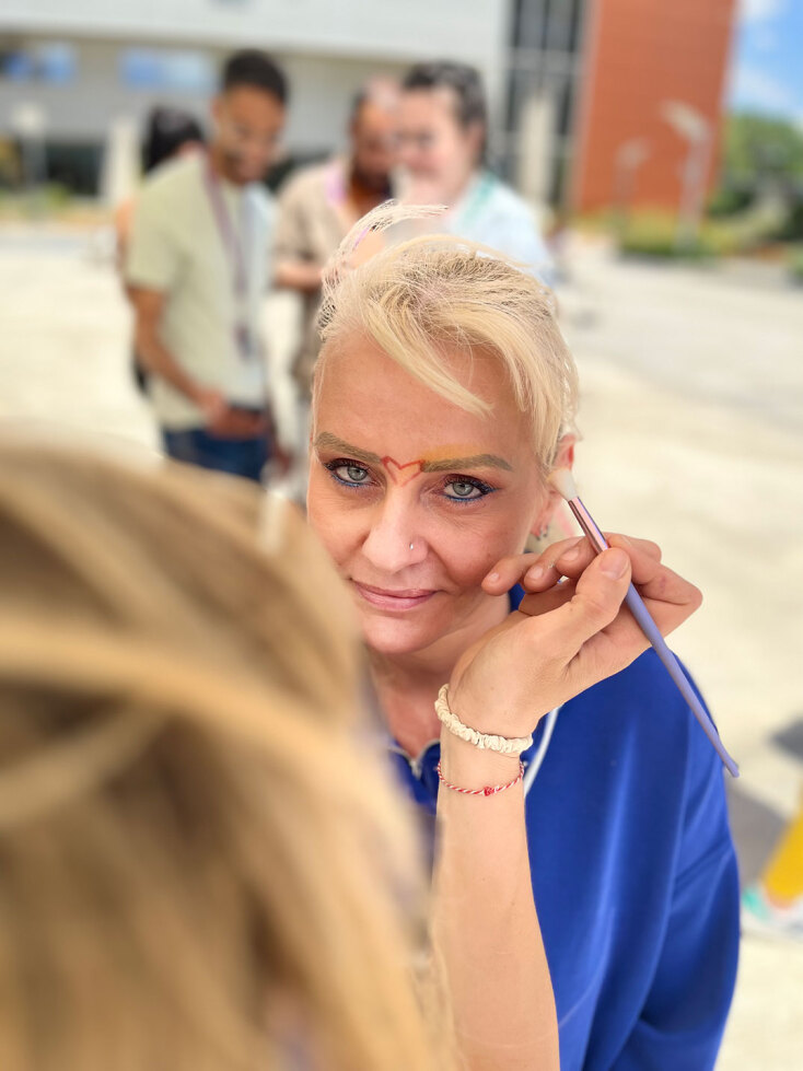 Beyond Labels»: Η Teleperformance Greece στήριξε Athens Pride 2023 | Athens Voice