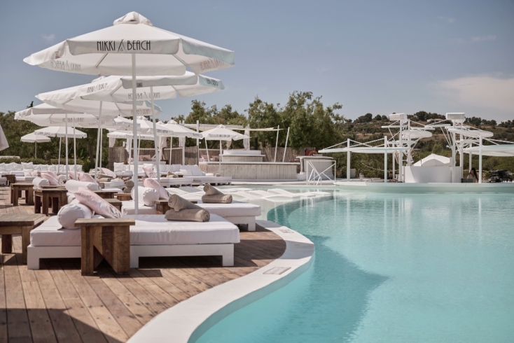 Nikki Beach Porto Heli: Ο καλοκαιρινός προορισμός στην Ελληνική Ριβιέρα ...