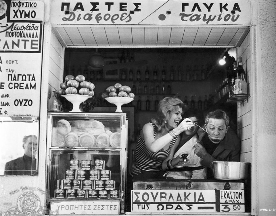 35 φωτογραφίες της Μελίνας - Αληθινές Γυναίκες